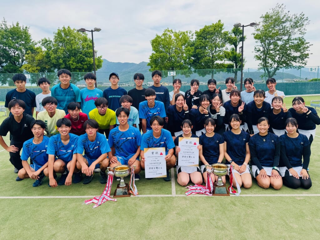長野県制覇！男女11名がインターハイへ | テニス部 | 松商学園高等学校 | Yellz（エールズ）