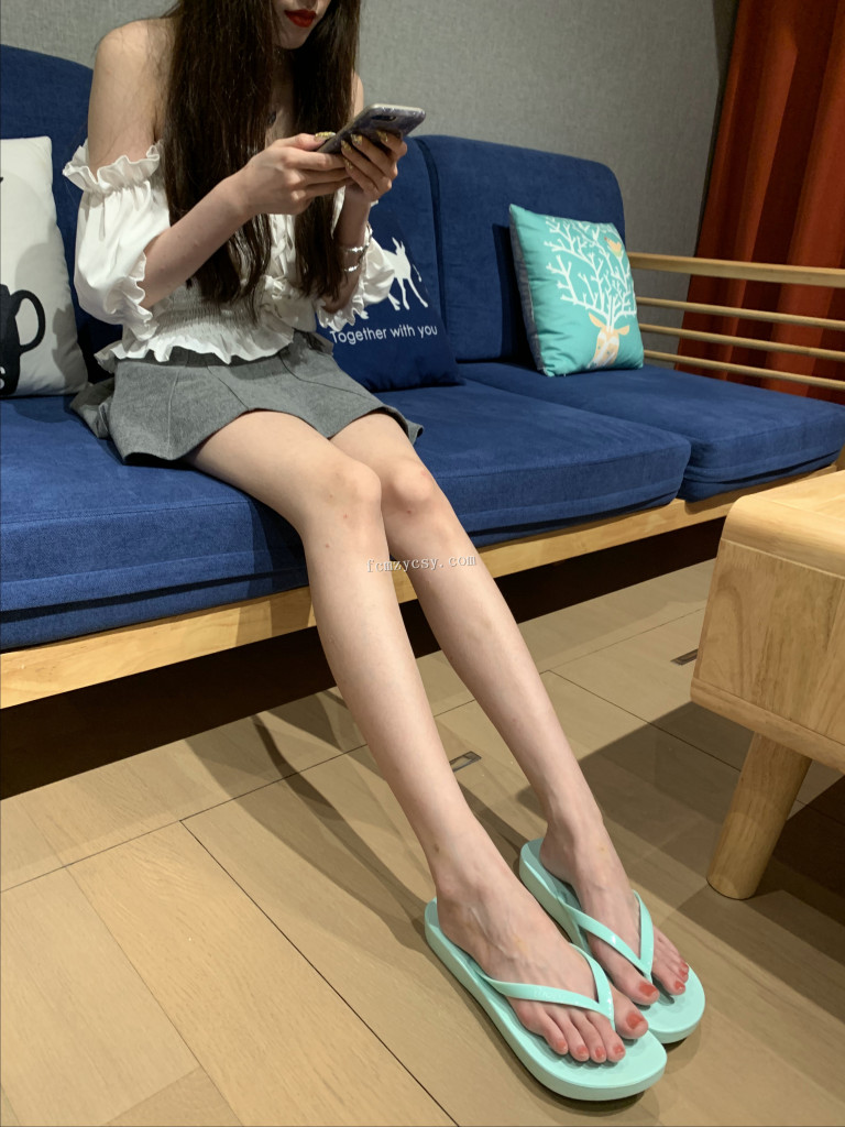 FCMZ TT人字拖美腳 - Limerence