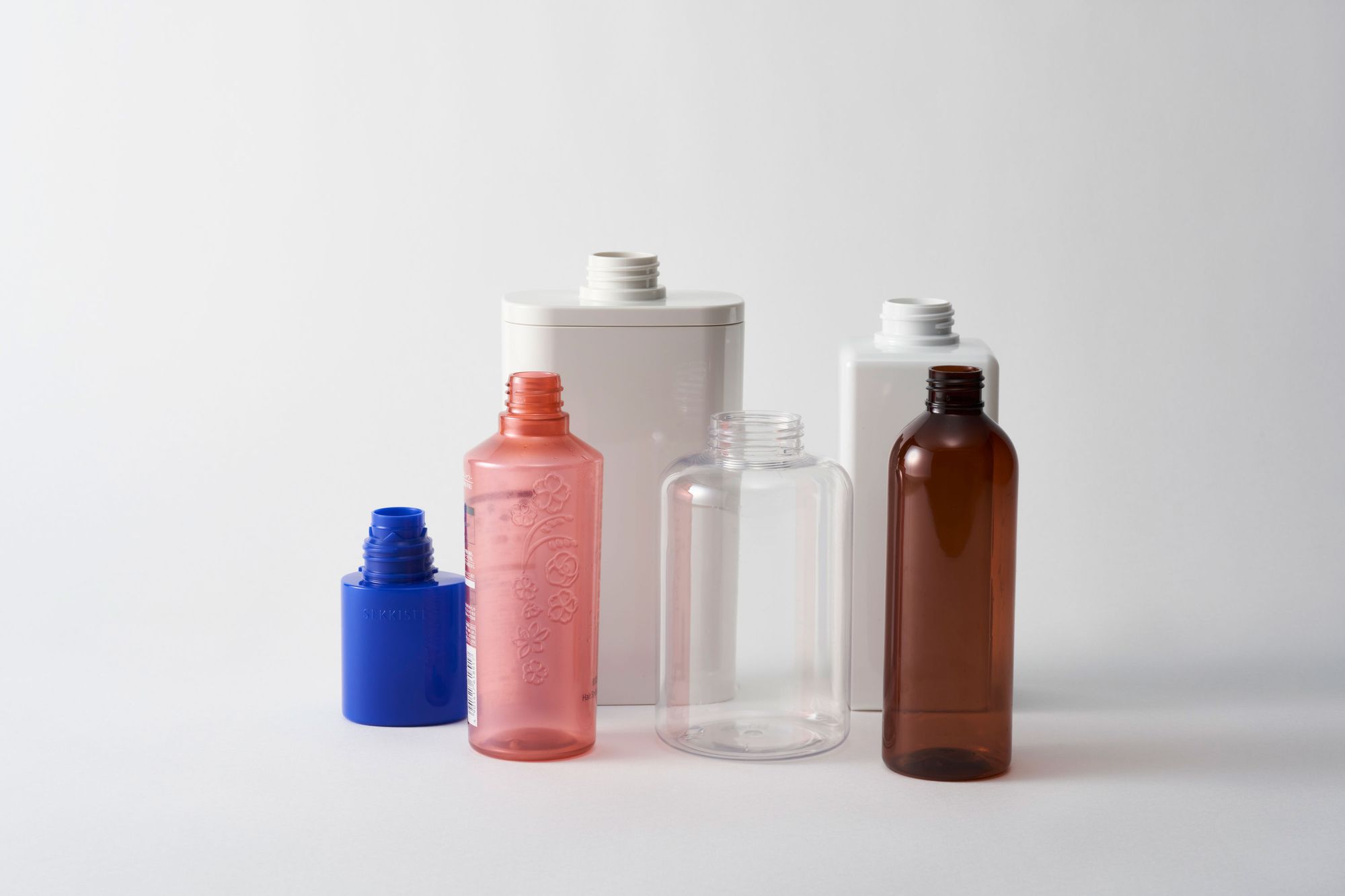 Parallel Plastics | プラスチック製品再生サービス